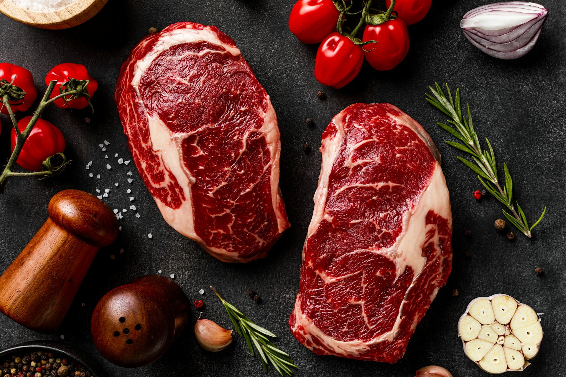 Cara Tepat Menyimpan Daging Sapi di Kulkas agar Tetap Segar dan Tahan Lama